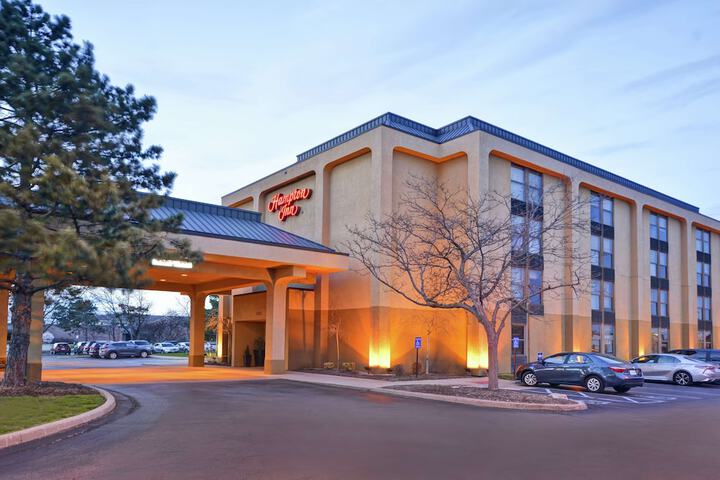 Hampton Inn Detroit / Madison Heights / South Troy on 32420 Stephenson ...
